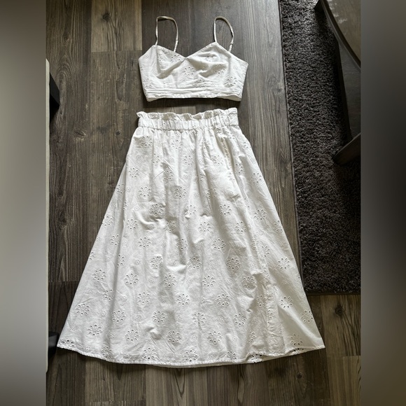 Universal Thread | Skirts | Womens S Universal Thread Outfit Dress ...